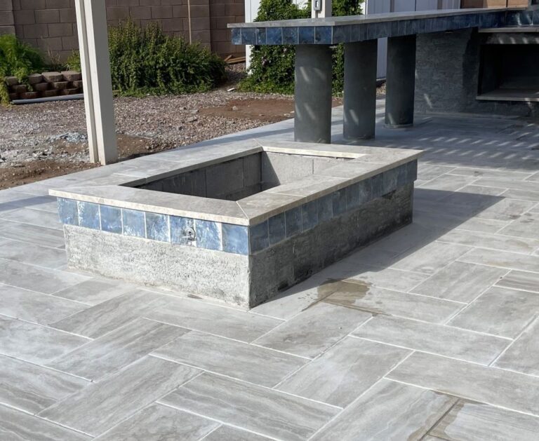 Fire Pit Fireplace:The Perfect Addition to Your Arizona Landscape